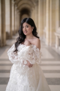 What to Wear to a Photoshoot - Tips from Expert Photographers